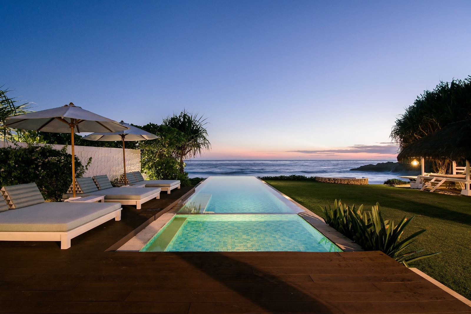 The Villa - The Beach House at Sandy Bay